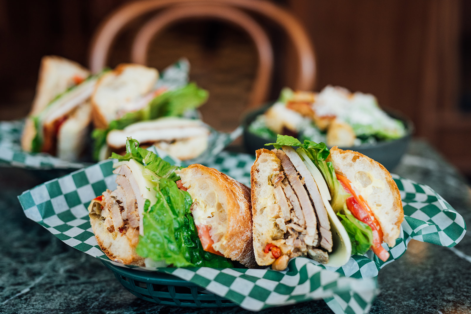 Clarke Café : nouvelle adresse, mêmes délicieux sandwichs italiens - Tastet