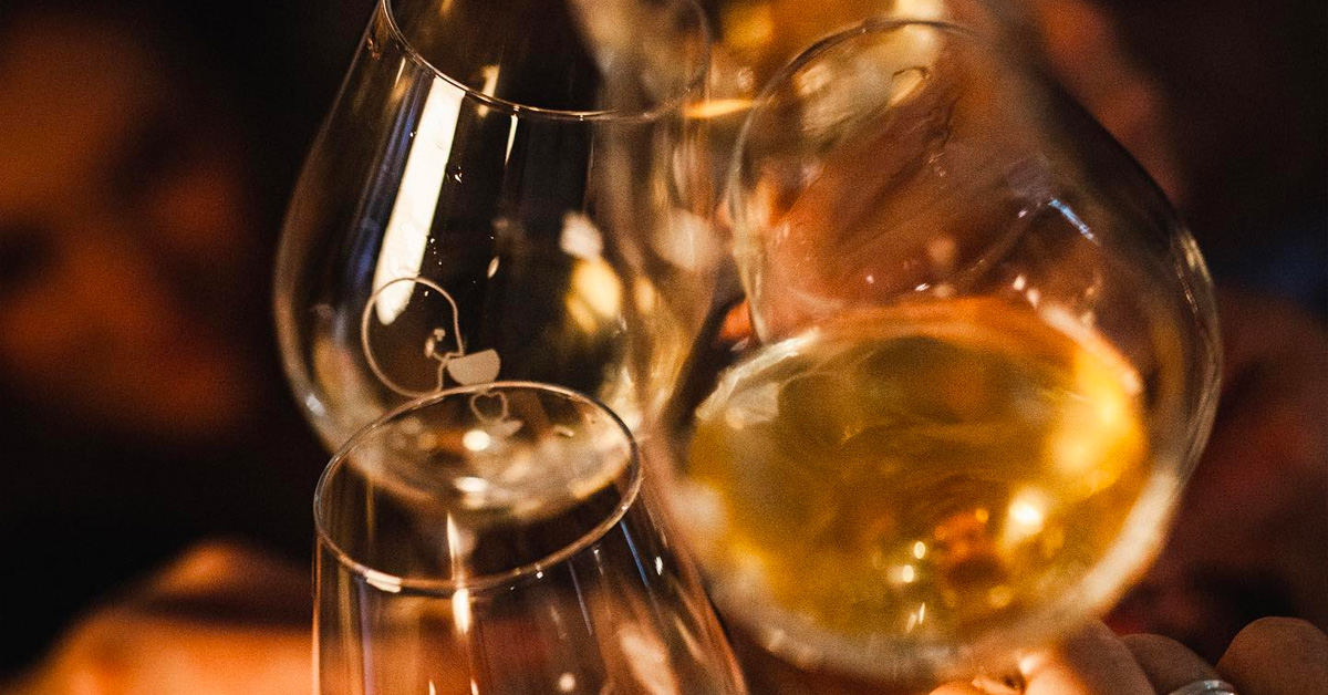 La Buvette Pompette, bar à vin ibérique dans la Petite-Patrie - Tastet