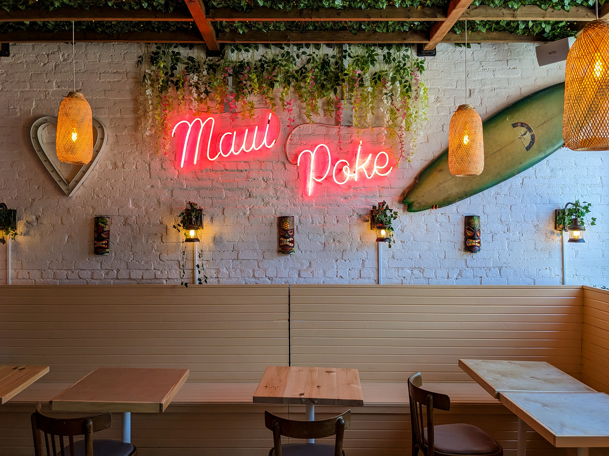 Poke Maui: un petit bout d'Hawaï à Pointe-Saint-Charles - Tastet