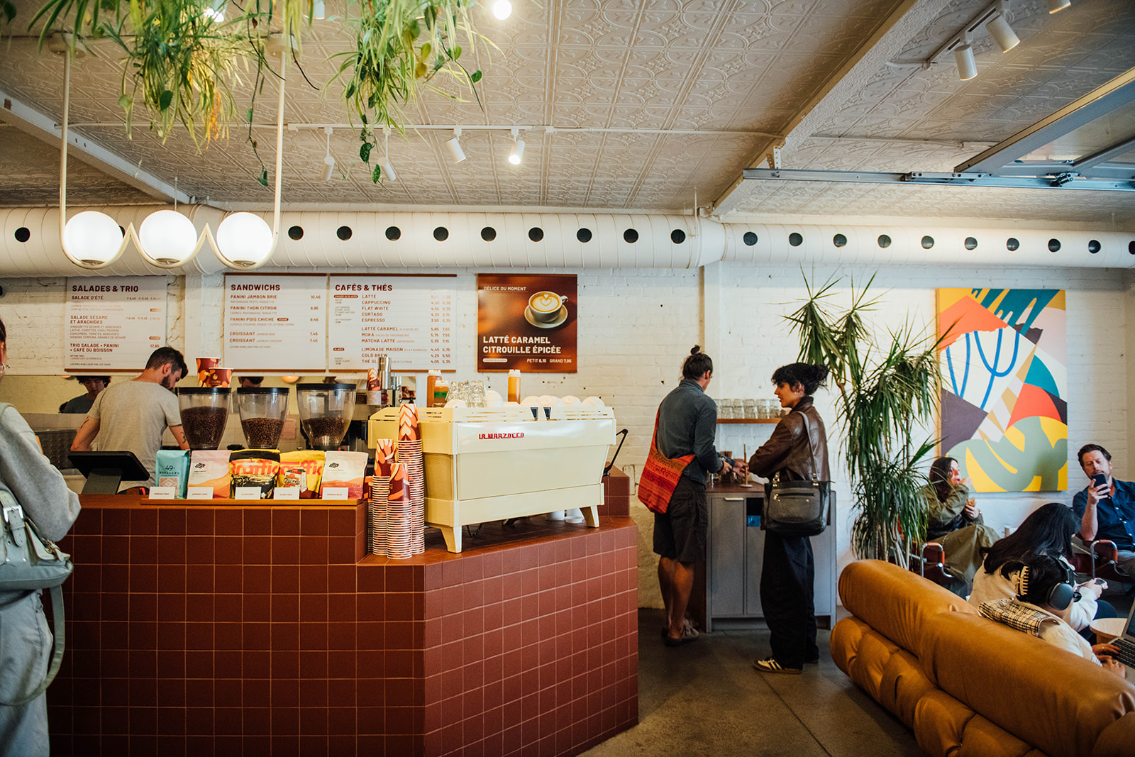 Café In Gamba Laurier: third location on the Plateau - Tastet